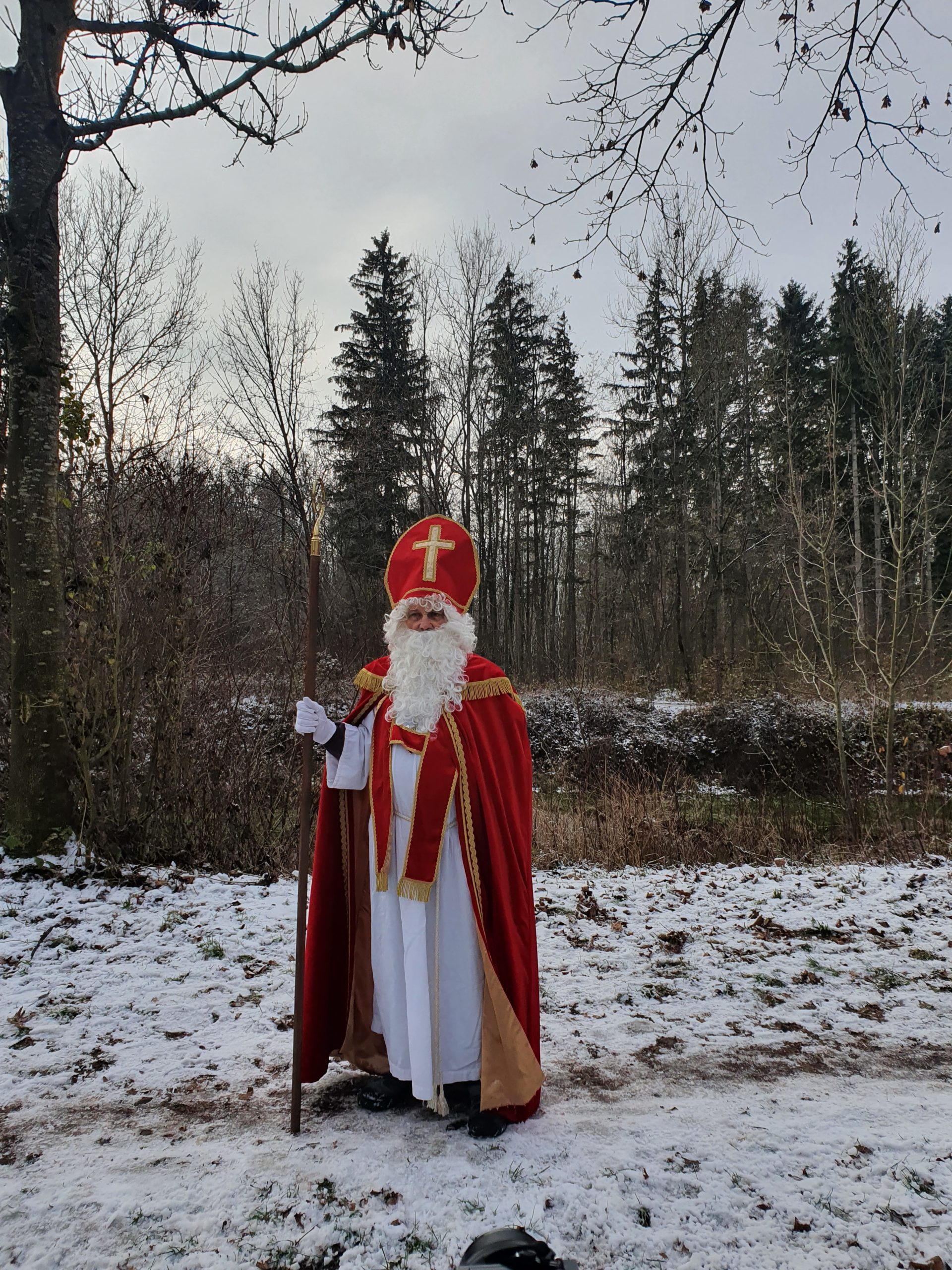 Winterwanderung mit Treffen des Nikolaus (Kindergarten St. Elisabeth) - OlchingBlog,ein Service ...